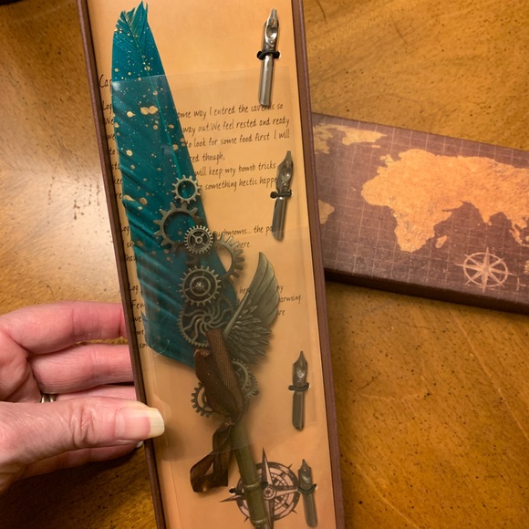 Dolin Youpin | Office | Dolin Youpin 52 World Map Series Steampunk ...